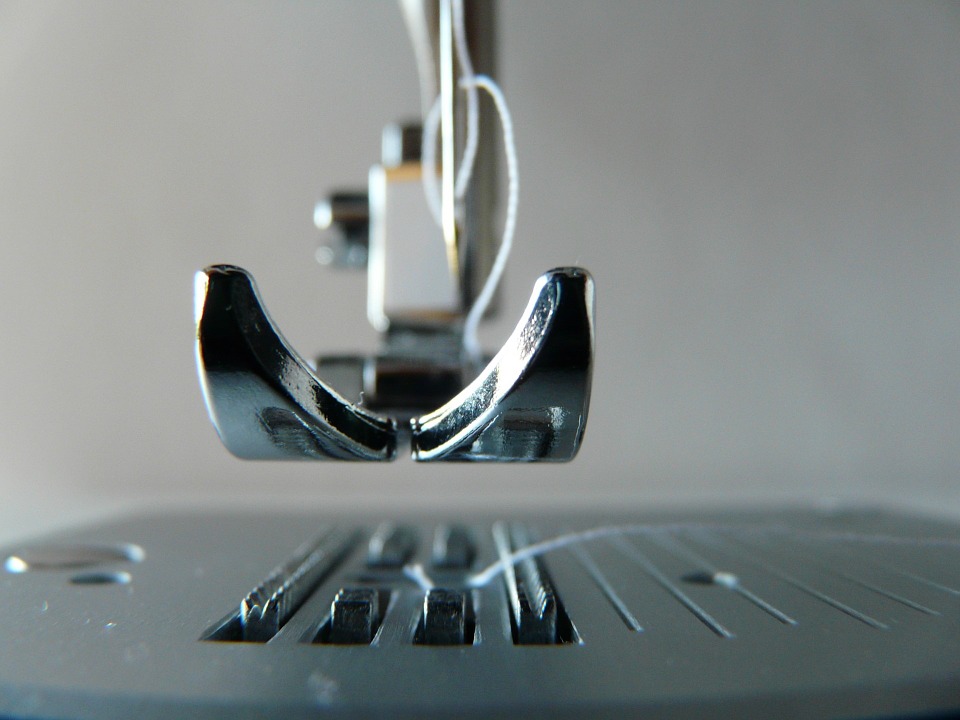 A Quick Guide to Sewing Machine Feet - Britannia Sewing